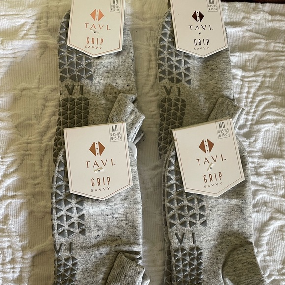 Tavi | Accessories | Nwt Tavi Medium Barre Socks In Grey | Poshmark